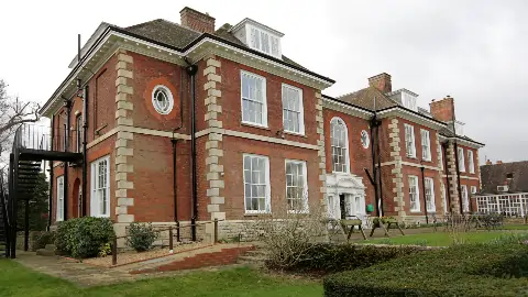 Care Home in Bedford - Sharnbrook House - Greensleeves Care